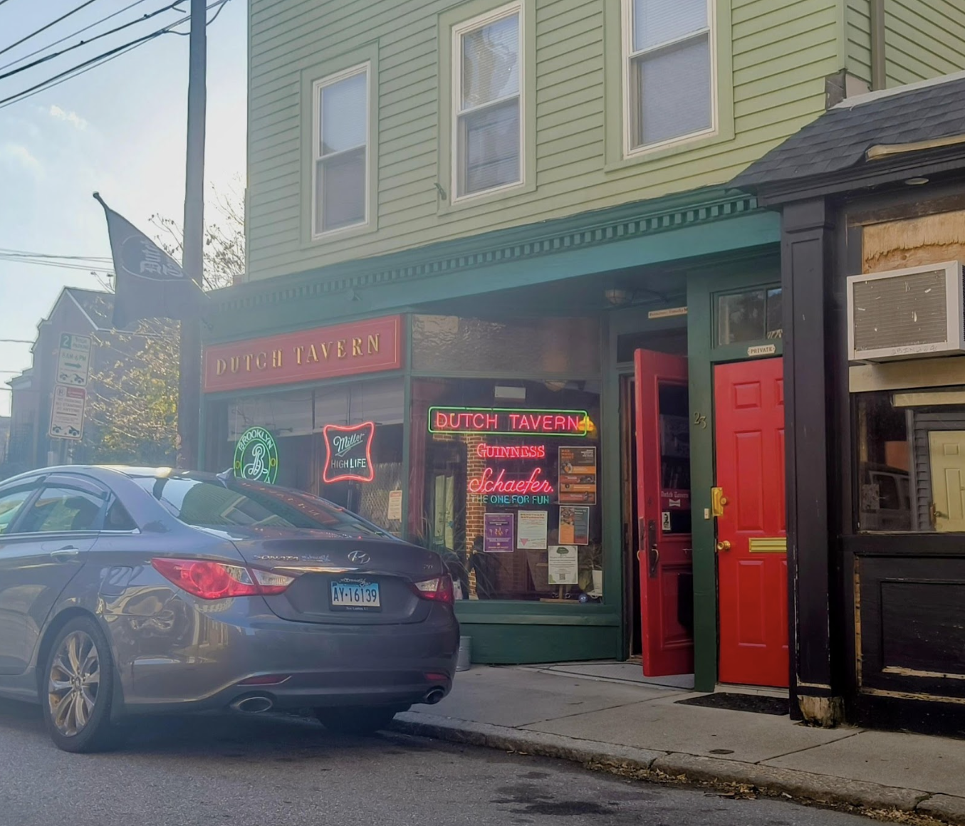 Review of Dutch Tavern, Historic New London Pub | The College Voice